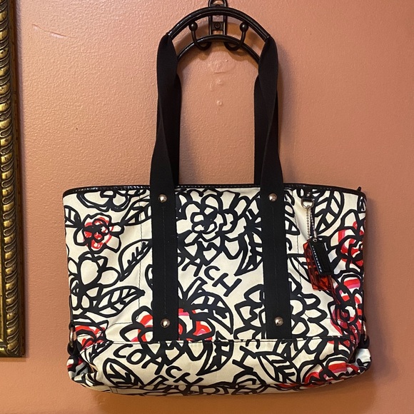 Coach | Bags | Coach Poppy Daisy Graffiti Black White Red Pink Floral ...
